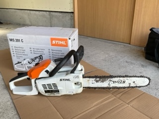 STIHLチェーンソー MS-201C-EM(チェーンソー)｜売買されたオークション情報、yahooの商品情報をアーカイブ公開 ...
