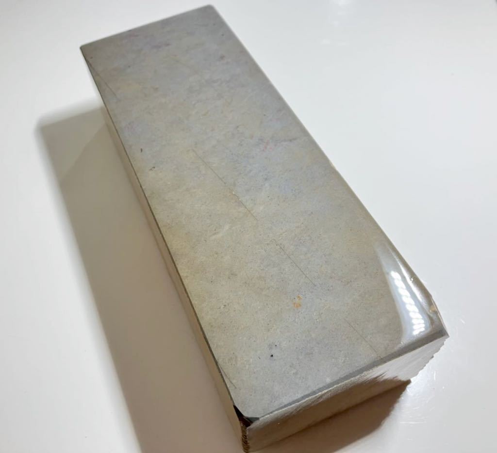 天然砥石 京都 大平 内曇 内曇り 特級品 極厚53mm 2085g 地引 刃引 鉋 鑿 包丁 砥石 刀剣 日本刀 巣板 蓮華 カラス(研磨 ...