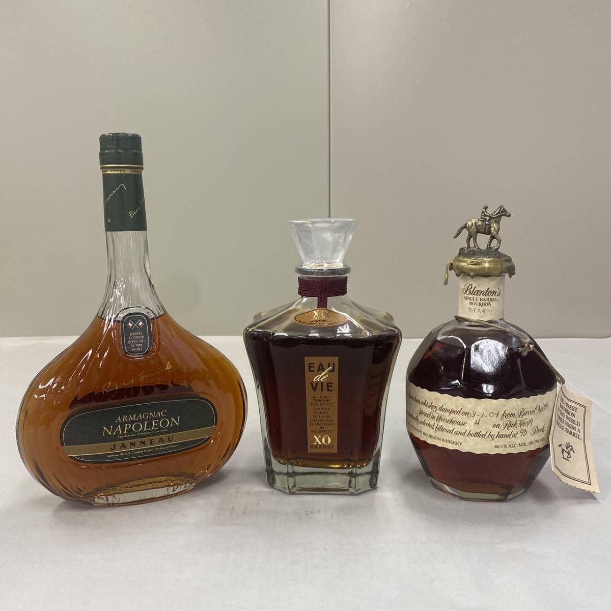 D292728 103 -904/MS6000 千葉県内のみ発送 酒 3点まとめ ARMAGNAC NAPOLEON JANNEAU/EAU ...