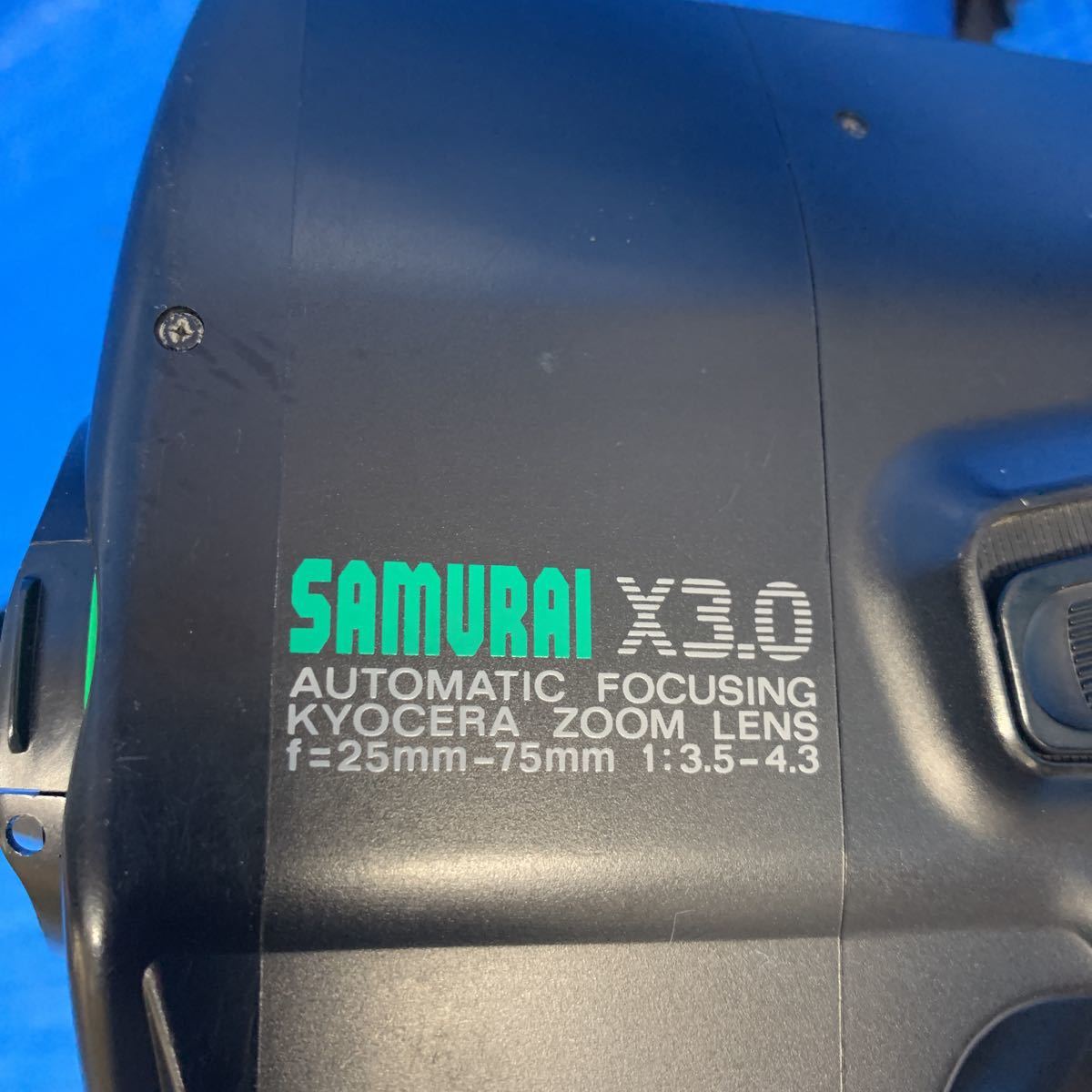 NO.11186.60..KYOCERA SAMURAI X3.0 シャッター フィルムカメラ 動作未確認 現状ジャンク品(コンパクトカメラ ...