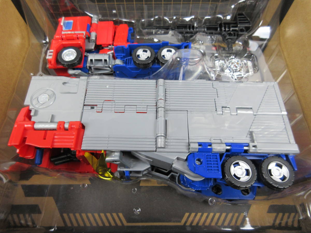 タカラトミーモール限定 トランスフォーマー ジェネレーションセレクト GENERATION SELECTS スターコンボイ 現状品 説明必読 ...