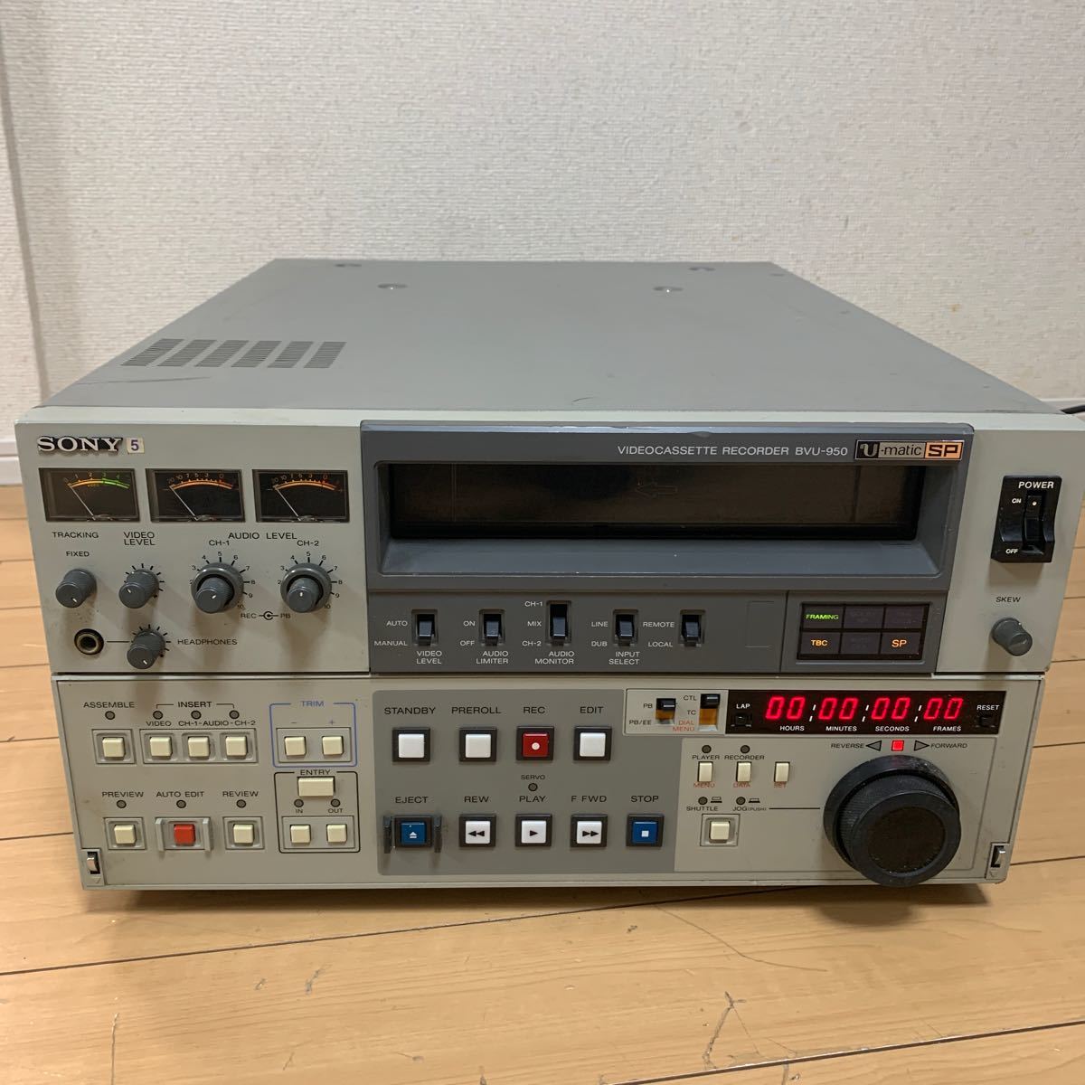 SONY BVU-950(プロ用、業務用)｜売買されたオークション情報、yahooの商品情報をアーカイブ公開 - オークファン（aucfan.com）