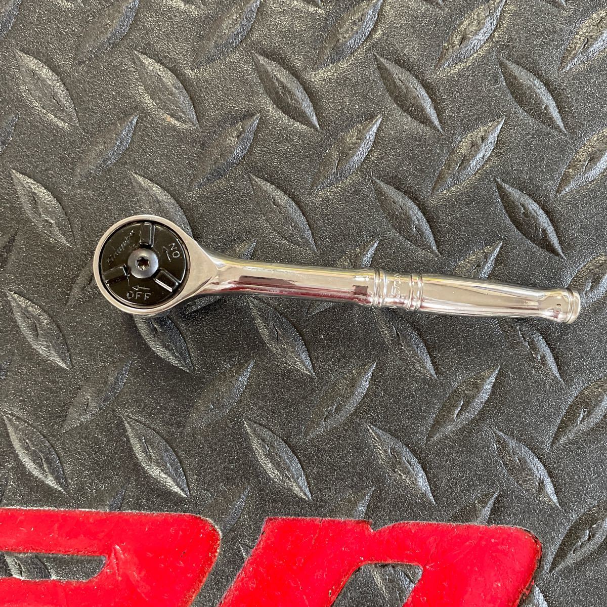 Snap-on 1/4ラウンドヘッドスタンダードハンドルT860(ラチェットハンドル)｜売買されたオークション情報、yahooの商品情報を ...