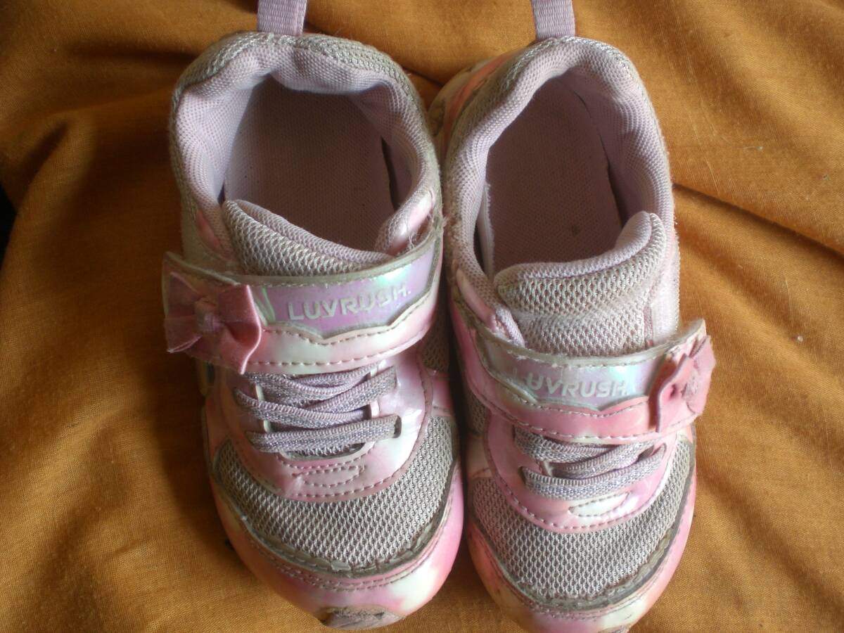 11591 靴 くつ LUVRUSH ラブラッシュ 16.0(16cm～)｜売買されたオークション情報、yahooの商品情報をアーカイブ公開 - オークファン（aucfan.com）