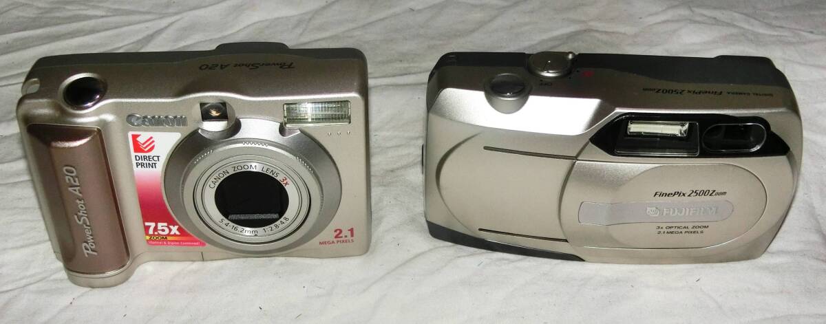 427 canon power shot A20 FujI FiLM Finepix 2500 Zoom カメラ キャノン フジフイルム 古道 ...