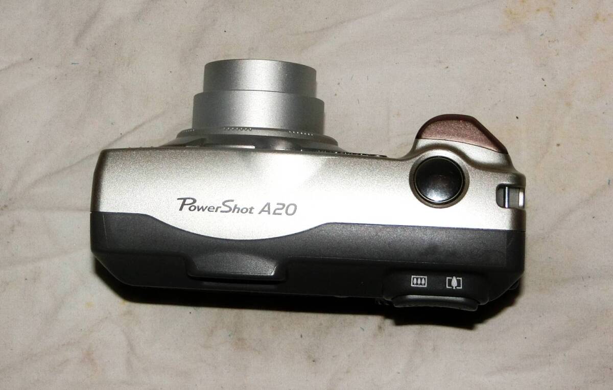 427 canon power shot A20 FujI FiLM Finepix 2500 Zoom カメラ キャノン フジフイルム 古道 ...