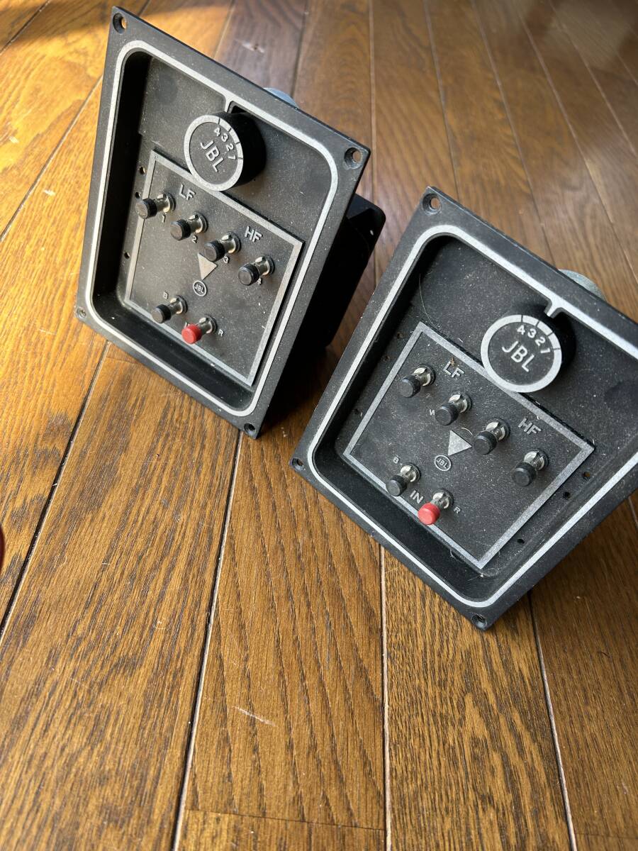 jbl n800の値段と価格推移は？｜4件の売買データからjbl n800の価値がわかる。販売や買取価格の参考にも。