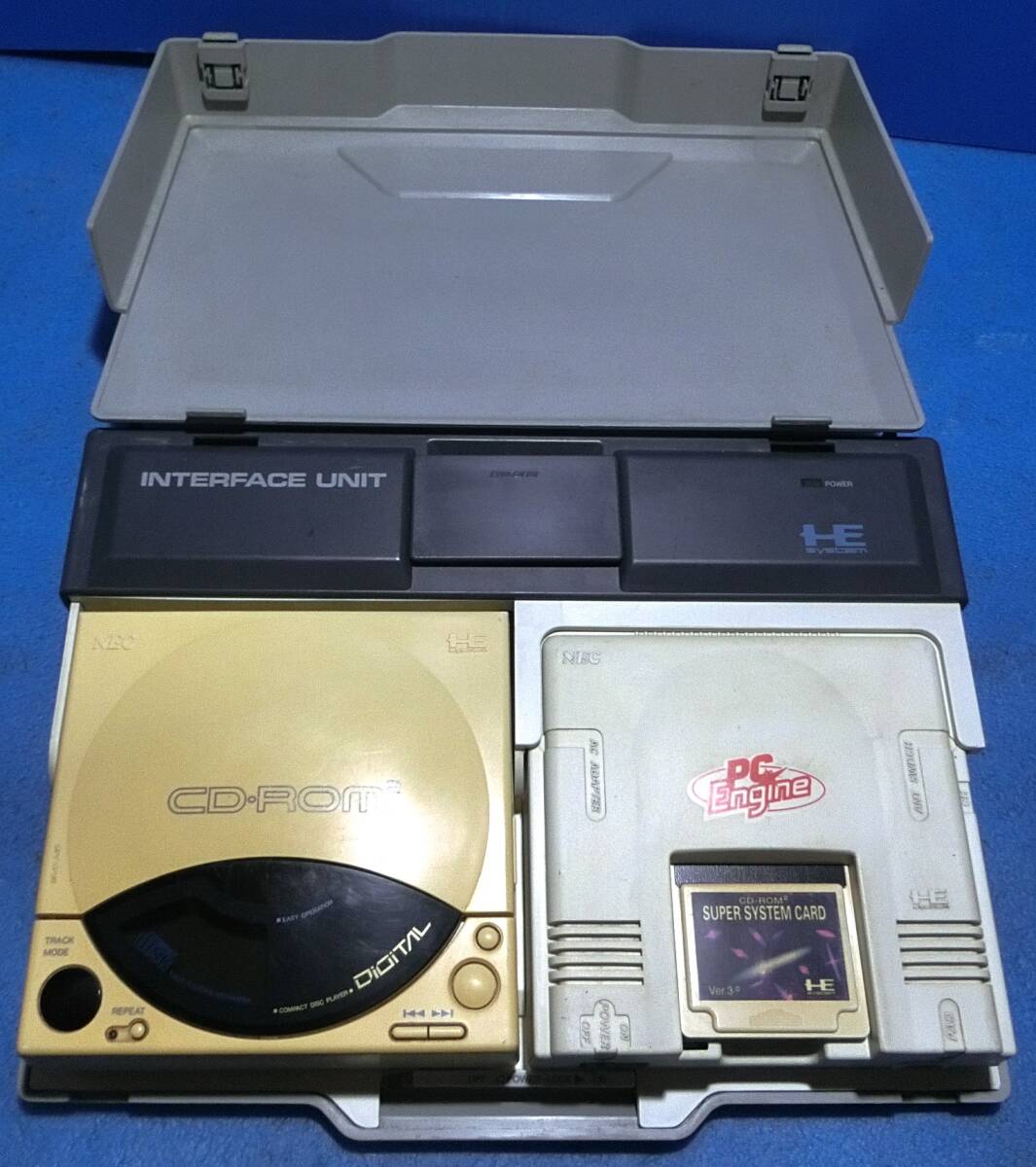 NEC PCエンジン IFU-30A＋PI-TG001+CDR-30+SUPER SYSTEM CARD ジャンク品 2(本体、アクセサリー ...