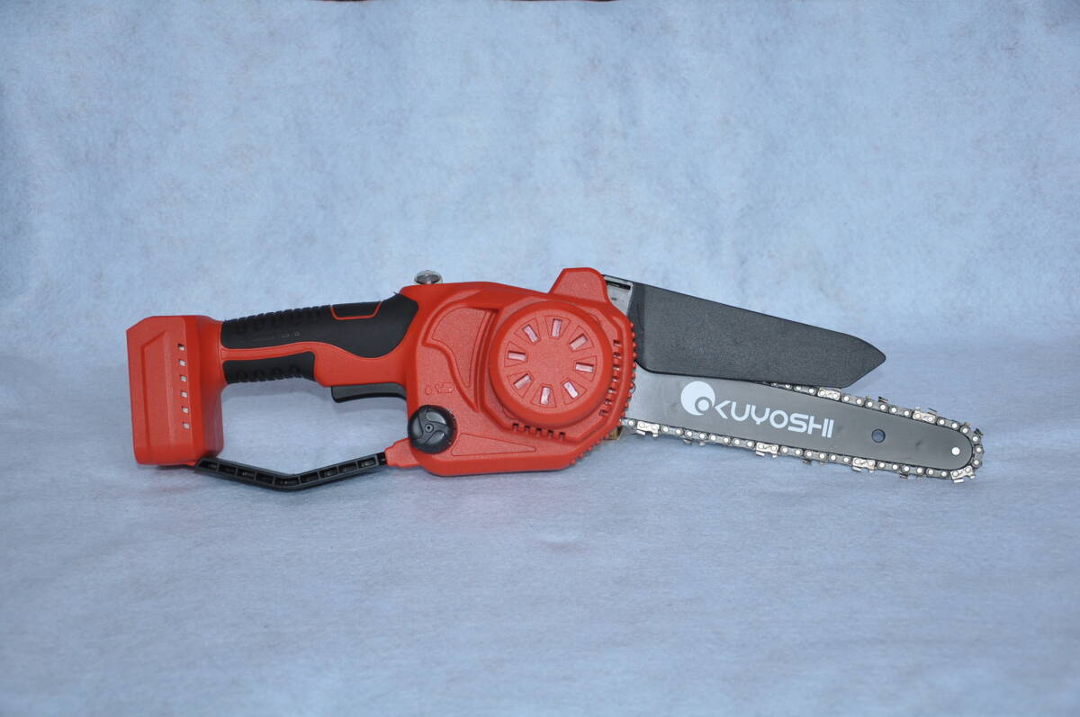 OKUYOSHI 8インチ ハンディチェンソー 日本製 高容量電池 21V 4.0Ah 2ヶ付き(チェーンソー)｜売買されたオークション情報、yahooの商品情報をアーカイブ公開 ...