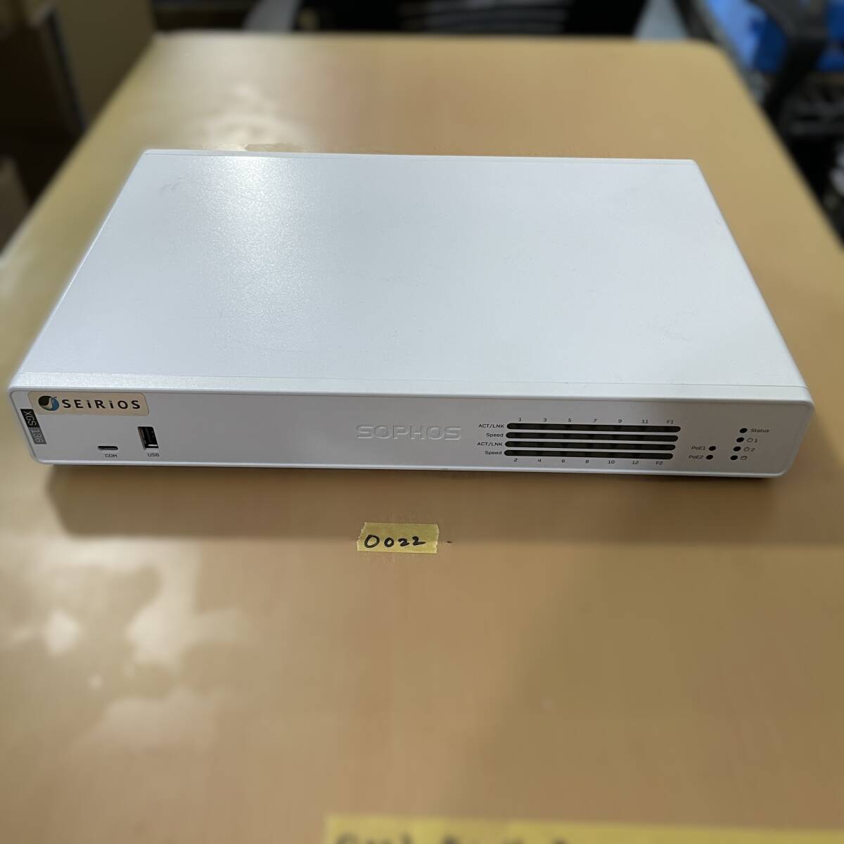 ヤ 〇022 通電未確認 SOPHOS XGS136 XGS シリーズ 次世代型ファイアウォールアプライアンス Xstream 高速CPU ソ ...