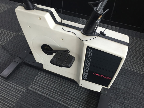 H2817 コンビ COMBI エアロバイク EX80PR 取説/脈拍センサー付(バイク)｜売買されたオークション情報、yahooの商品情報を ...