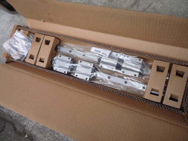 THK 世界標準 HSR形 LMガイド HSR20A2SS+580L 2本(その他)｜売買されたオークション情報、yahooの商品情報を ...
