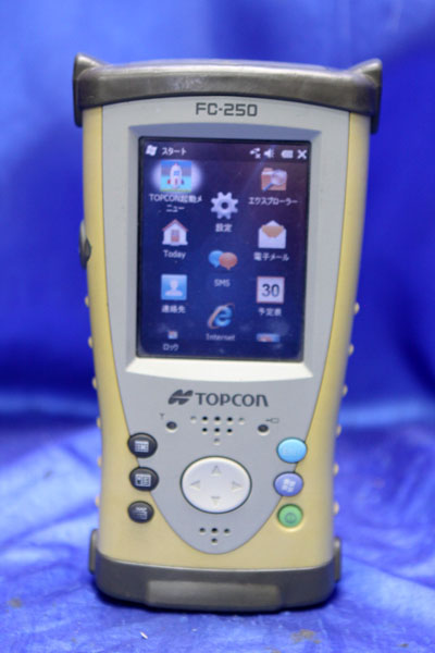 TOPCON/トプコン データコレクタ FC-250/CFカード基本観測付 10806S(測量、角度計)｜売買されたオークション情報 ...