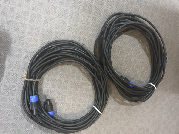 CLASSIC PRO クラシックプロ スピーカーケーブル 15m ×2(フラットケーブル)｜売買されたオークション情報、yahooの商品情報をアーカイブ公開 - オークファン（aucfan.com）