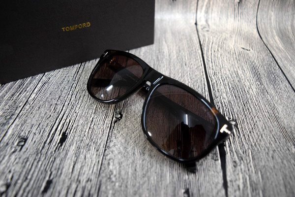 トムフォード サングラス TF236 鼈甲(トムフォード)｜売買されたオークション情報、yahooの商品情報をアーカイブ公開 - オークファン（aucfan.com）