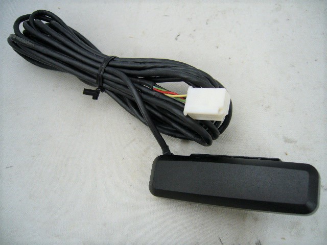 @イクリプス VIX104 2メディア／3レベル対応VICS ビーコンユニット(イクリプス)｜売買されたオークション情報、yahooの商品情報 ...