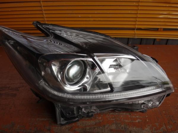 プリウス ZVW30 後期 純正右ヘッドライトHID 81145-47411(ヘッドライト)｜売買されたオークション情報、yahooの商品情報 ...