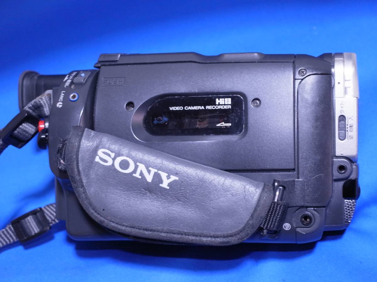SONY Handycam video Hi8 CCD-TRV80 ビデオカメラ(8ミリビデオカメラ)｜売買されたオークション情報、yahoo ...
