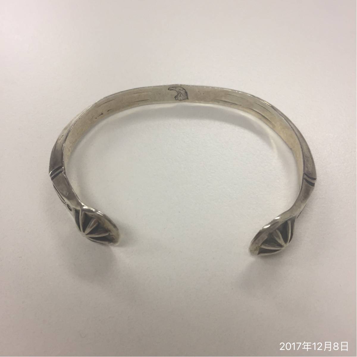 LARRY SMITH/ラリースミス BR-0011Triangle Bangle Side Shell(ブレスレット、バングル)｜売買されたオークション情報、yahooの商品情報をアーカイブ ...
