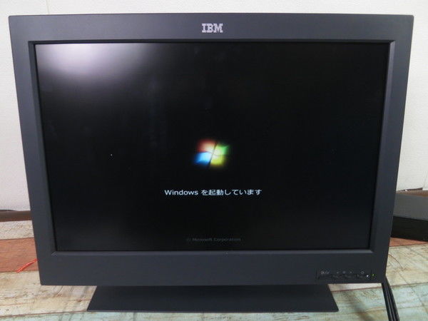 1円 IBM 超高精細液晶ディスプレイ T221 9503-DGM 22インチ デザイン業界 医療 特殊分野 9503-5m1(22インチ ...