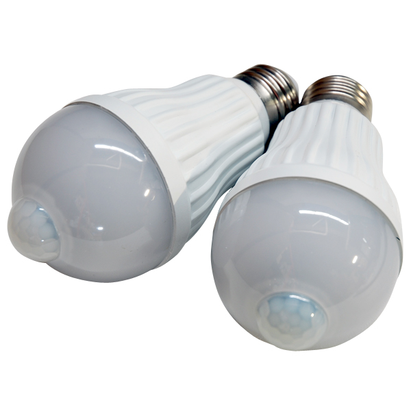 LED人感センサー付 LED電球 40W相当 E26 昼白色 E26 2個SET(LED電球)｜売買されたオークション情報、yahooの商品情報をアーカイブ公開 - オークファン（aucfan ...