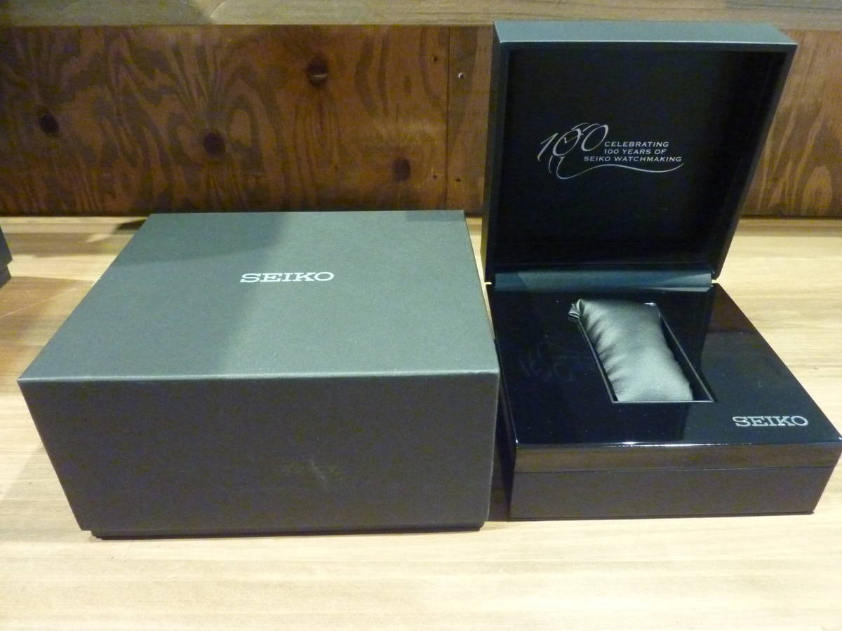 B98 SEIKO CELEBRATING 100YEARS OF SEIKO WATCHIMAKING 100周年記念 ギフトボックス 化粧箱 専用箱 箱のみ セイコー(箱、保証書、付属品 ...
