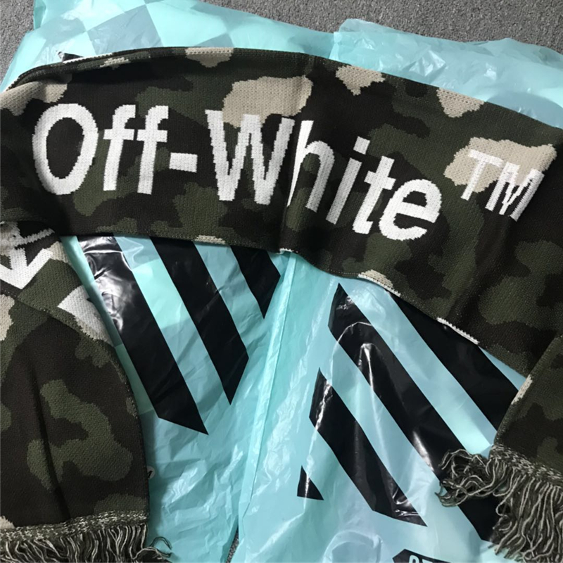 31 G70 オフホワイト OFF WHITE PEACE SCARF カモフラージュ柄 マフラー ニット スカーフ モスグリーン 緑 ...