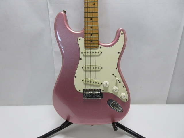 K garege TORADITIONAL SERIES ストラトタイプ ピンク系 エレキギター 1-F010/1/170(その他)｜売買されたオークション情報、yahooの商品情報を ...