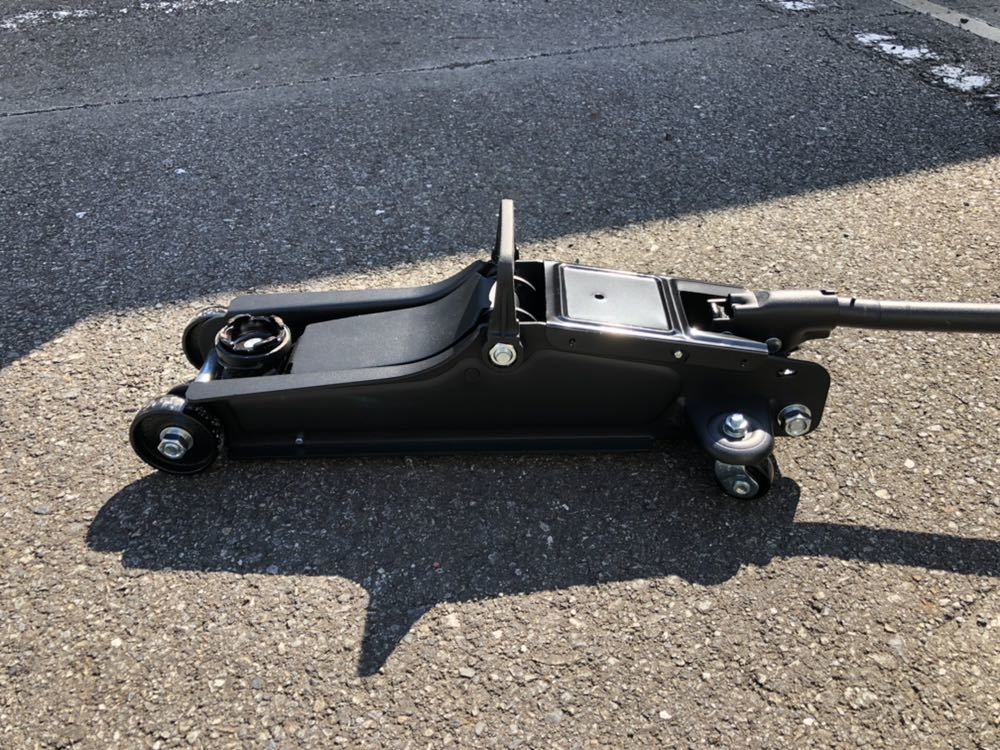 同様 ローダウンジャッキ3t(フロアジャッキ)｜売買されたオークション情報、yahooの商品情報をアーカイブ公開 - オークファン（aucfan.com）