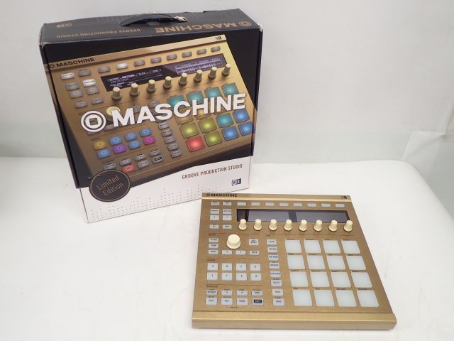 NI NATIVE INSTRUMENTS DJシステム MACHINE MK2 GC Edition ≡ 57358-2(コントローラー ...