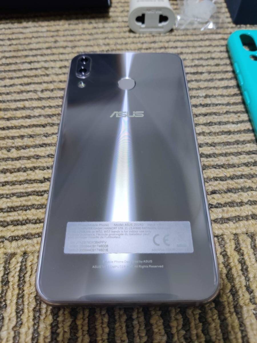 海外版 ASUS Zenfone 5Z Z01RD SIMフリー シルバー おまけつき(海外版SIMフリー)｜売買されたオークション情報 ...