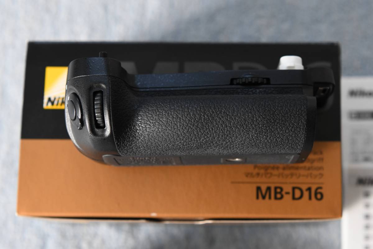 Nikon ニコン MB-D16 マルチパワーバッテリーパック デジタルフルサイズ一眼D750専用縦グリップ(ニコン)｜売買されたオークション ...