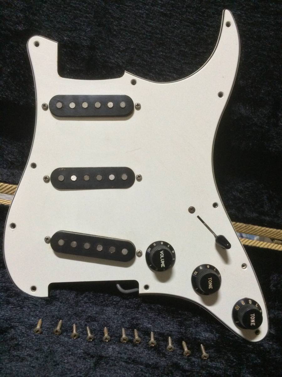 TOKAI silver star SS40 pickguard トーカイ シルバースター ピックガード ネジ＆アッセンブリー一式付き(ピック ...