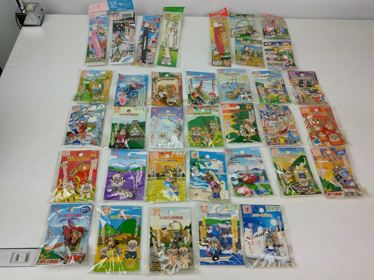 1217k ご当地カトちゃん30個+バカ殿様ご当地アイ ン5個 詰め合わせ 加藤茶 志村けん ドリフターズ ストラップ キーホルダー 根付け ...