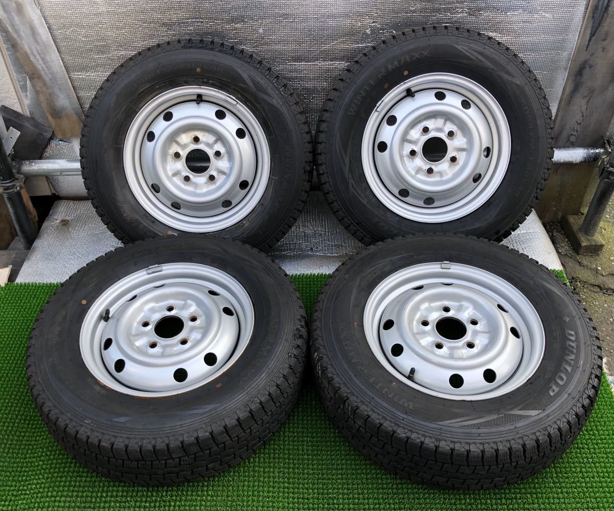 175R14 LT 6PR DUNLOP 2018年 スチールホイール 14x5J 5H/114 3 4本セット バリ溝 ボンゴ バネット 等 ...