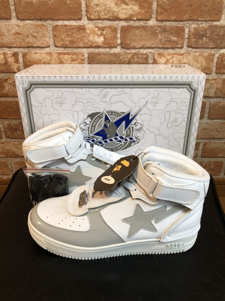 A BATHING APE エイプ BAPE ベイプ スニーカー Size 9 27.0(靴)｜売買されたオークション情報、yahooの商品情報をアーカイブ公開 - オークファン（aucfan ...