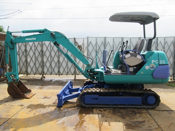コマツ PC25-1E 倍速 油圧ショベル ユンボ KOMATSU 建設農業機械(建設機械、重機)｜売買されたオークション情報、yahooの商品情報をアーカイブ公開 - オークファン ...