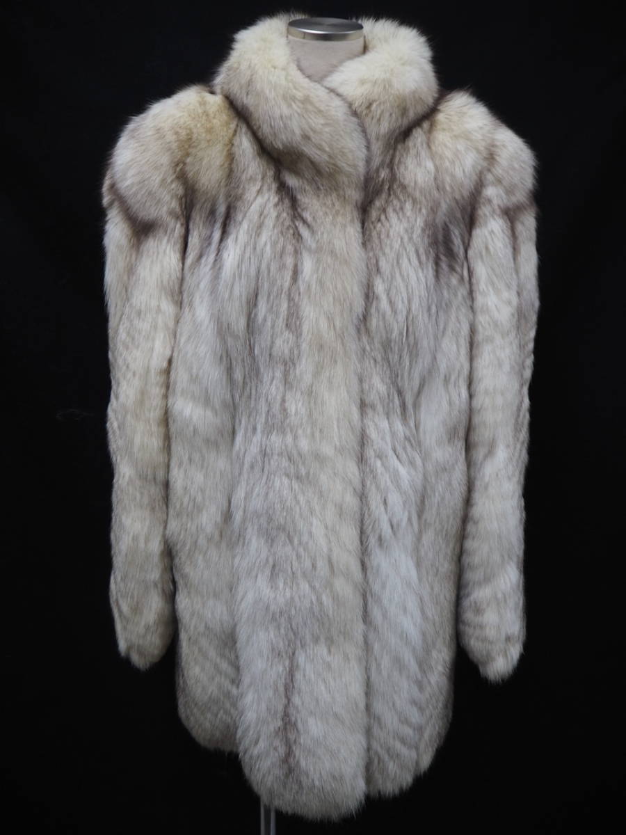 ブルーフォックス セミロングコート 着丈80㎝ EMBA(フォックス)｜売買されたオークション情報、yahooの商品情報をアーカイブ公開 - オークファン（aucfan.com）