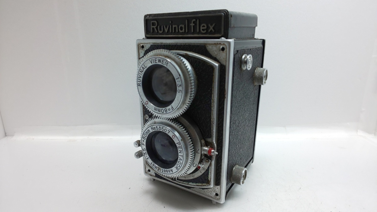 Ruvinalflex PENTAGOR 80mm F3.5 二眼レフ ジャンク(二眼レフ)｜売買されたオークション情報、yahooの商品情報をアーカイブ公開 - オークファン（aucfan.com）