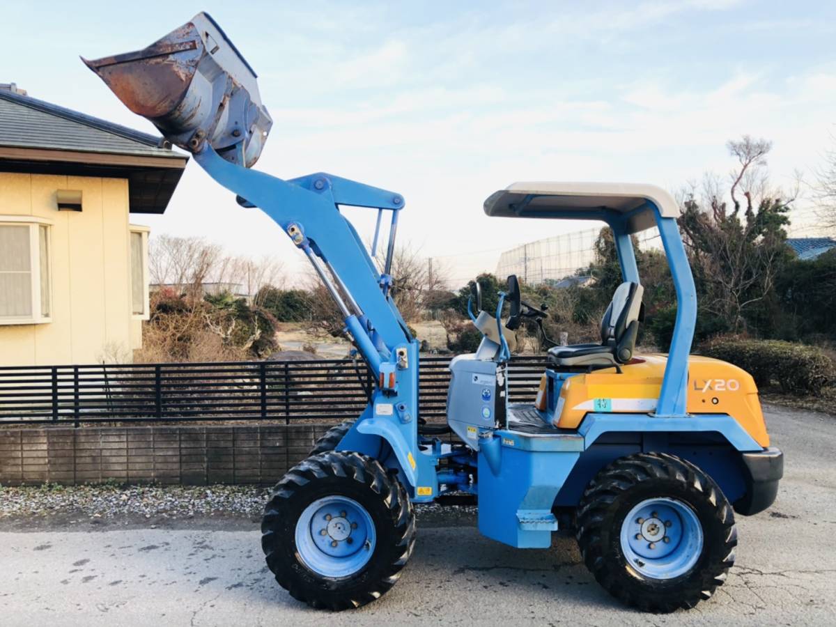 日立 HITACHI LX20-7 ホイールローダー タイヤショベル 倍速(建設機械、重機)｜売買されたオークション情報、yahooの商品情報 ...