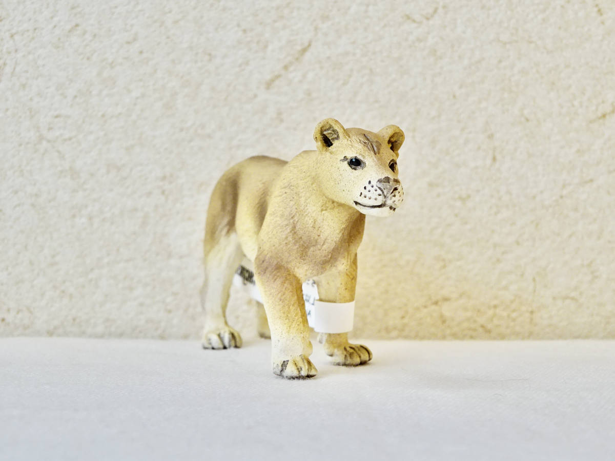 EIKO エイコー MINIATURE PLANET ミニチュアプラネット vol.2 ライオン メス(生き物)｜売買されたオークション情報、yahooの商品情報をアーカイブ公開 ...