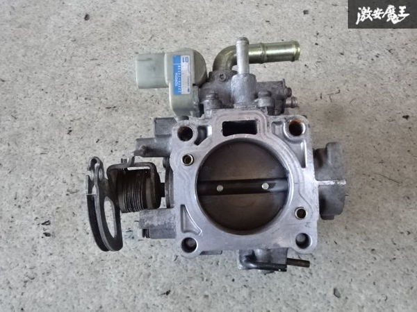 トヨタ純正 SW20 MR-2 MR2 3S-GTE ターボ スロットルボディ ISCV付 22270-74230 訳有品 棚5-2の質問一覧