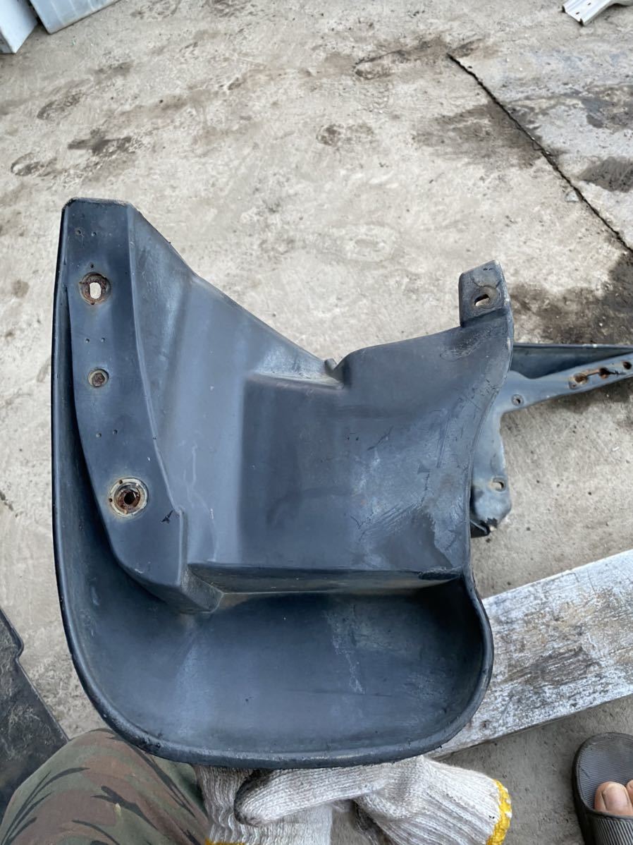 ホンダ純正マッドガード EJ1 / EJ2シビックEG6 / EG4 / EG8 / EG9 レアアイテムのように見える(ホンダ用)｜売買されたオークション情報、yahooの商品情報を ...