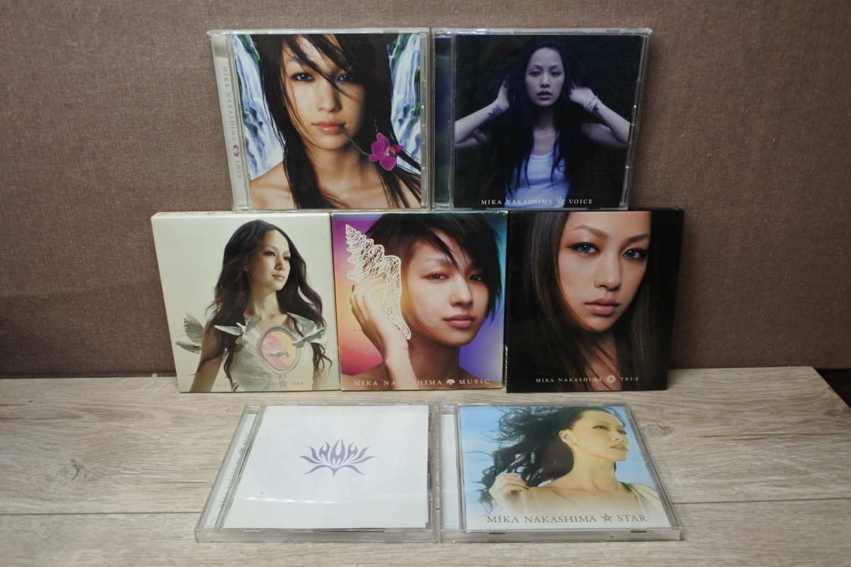 中島美嘉 CD7枚セット/YES/MUSIC/TRUE/BEST/STAR/VOICE/LOVE(中島美嘉)｜売買されたオークション情報、yahooの商品情報をアーカイブ公開 - オークファン ...