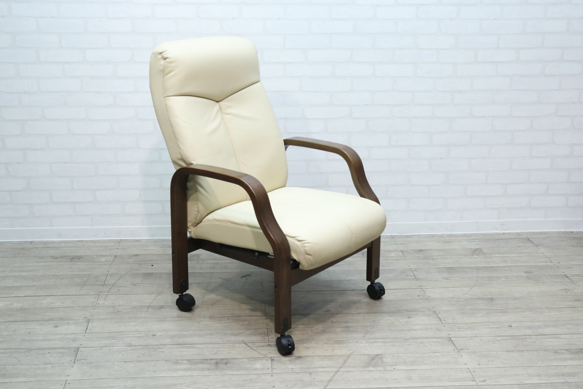 E0656 フジファニチア リクライニングチェア 1人掛けチェア リラクスチェア 本革 一部合皮 アームチェア ベージュ(1人用)｜売買された ...