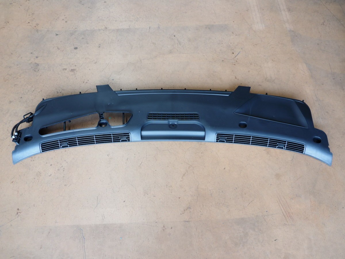 M-12 ベンツ W222 S560 後期 ボンネット裏 カバー ウォッシャーノズル A2228601692 A2228800205(その他 ...