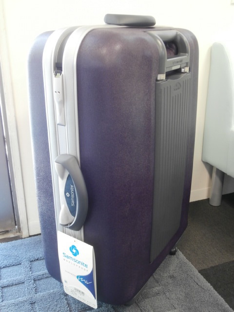 スーツケース ACE社 Samsonite サムソナイト WORLDPROOF SILHOUETTE MV ワールドプルーフシルエット 81L ディープバイオレット 4輪(サムソナイト)｜売買 ...