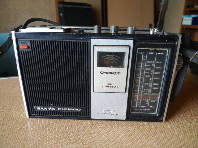 北海道発 SANYOサンヨー3バンドラジオ RP-7000カバー付き 60サイズ(アンティーク)｜売買されたオークション情報、yahooの商品 ...