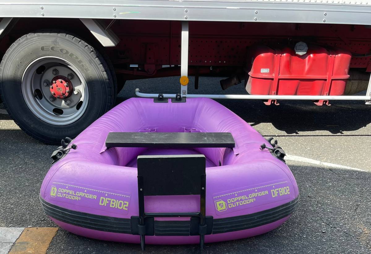 E079 ドッペルギャンガー バスフローターボート DFB102 ゴムボート オール セット 釣り アウトドア 現状(ゴムボート)｜売買されたオークション情報、yahooの商品情報をアーカイブ ...