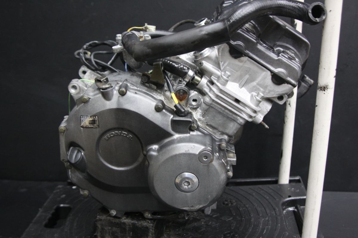 CBR250RR MC22 純正エンジンASSY(エンジン本体)｜売買されたオークション情報、yahooの商品情報をアーカイブ公開 ...
